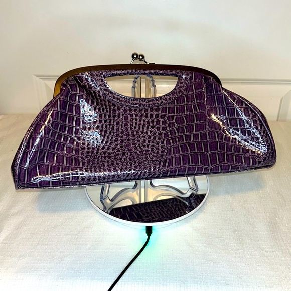 Bags | Fashion Bag Purple Croc Print Kiss Lock Hand Bag | Poshmark